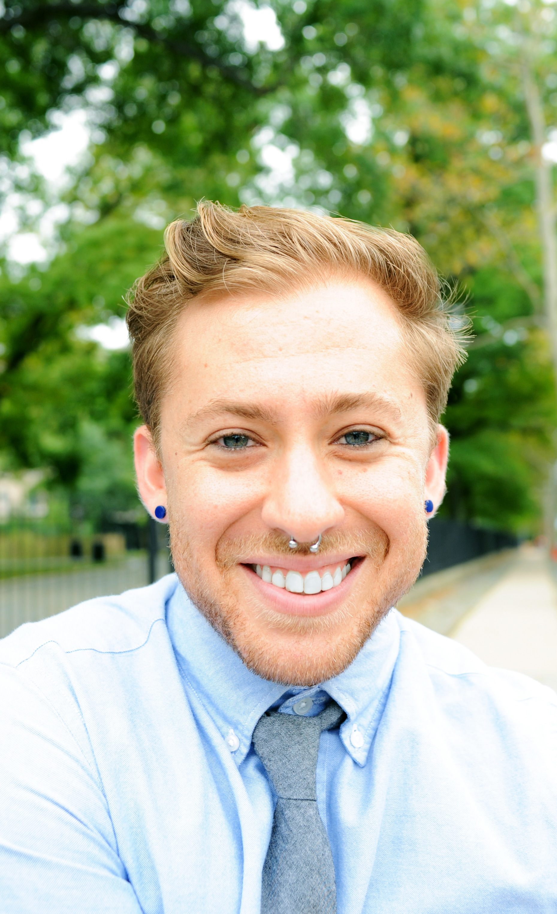 Martin Kahn's Instagram, Twitter & Facebook on IDCrawl